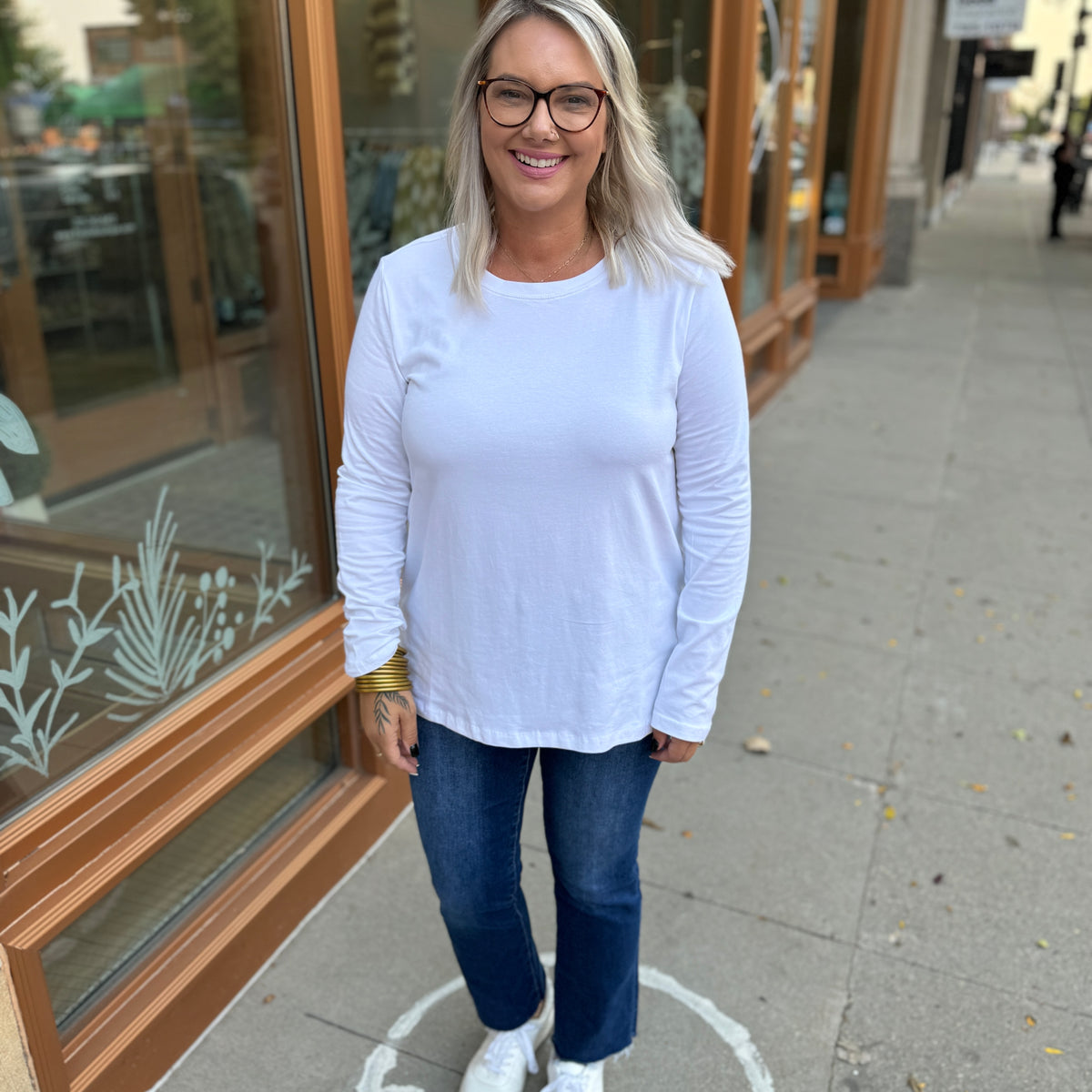 Connie Crew Neck Long Sleeve Top-White – The Silo Boutique
