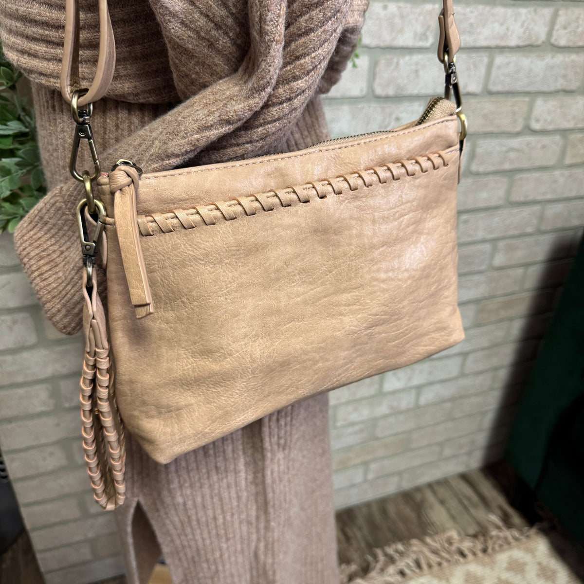 Joy Susan Oakley Whipstitch Crossbody-Buff – The Silo Boutique